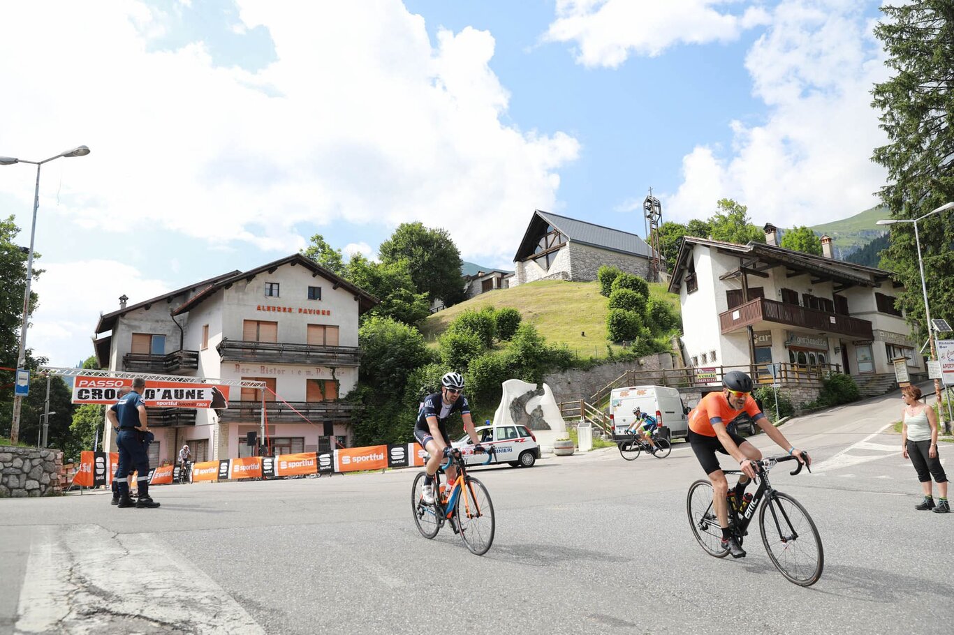 Il famoso Passo Croce d'Aune del Giro d'Italia