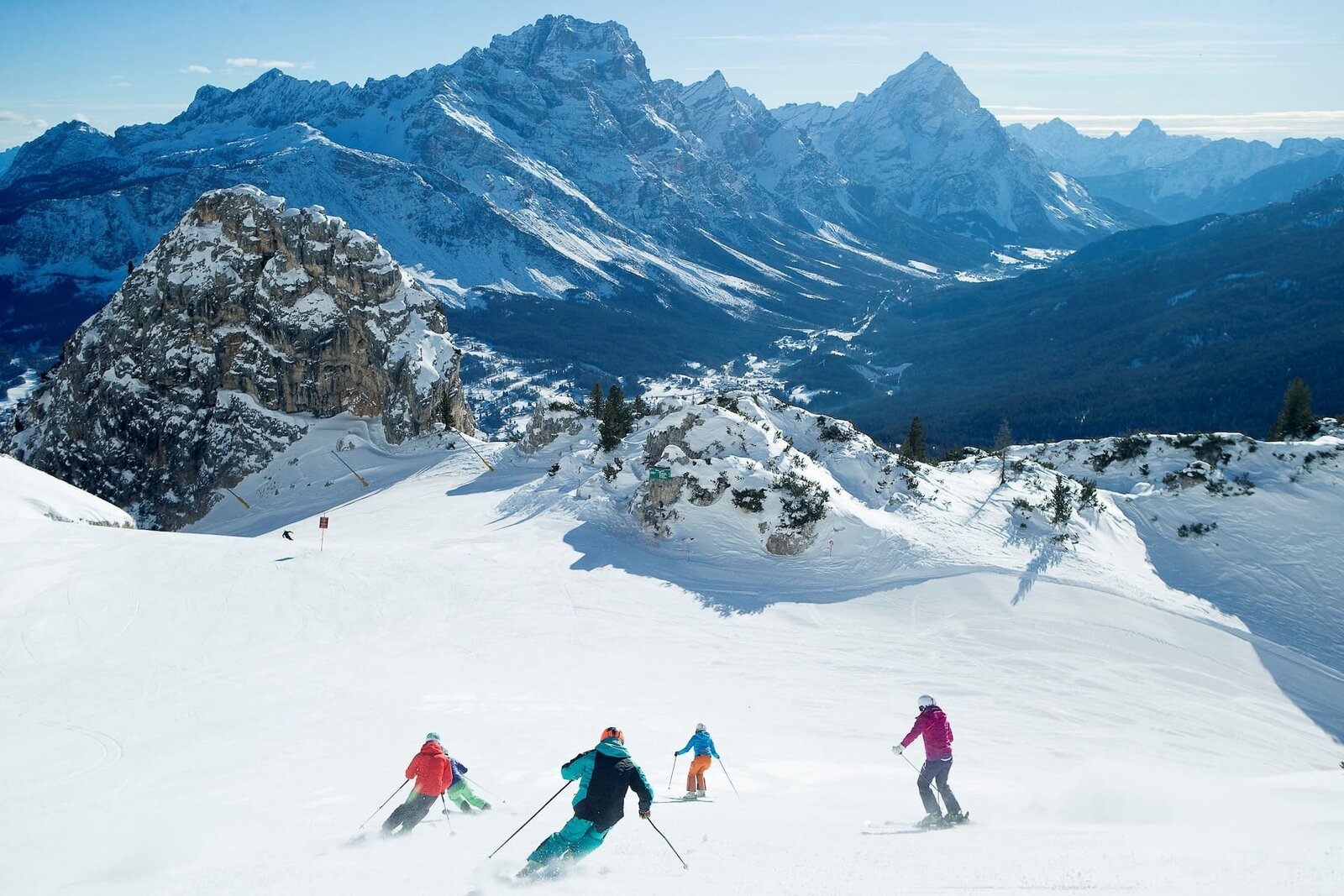 Cortina, the Queen of the Dolomites and of skiing in Italy