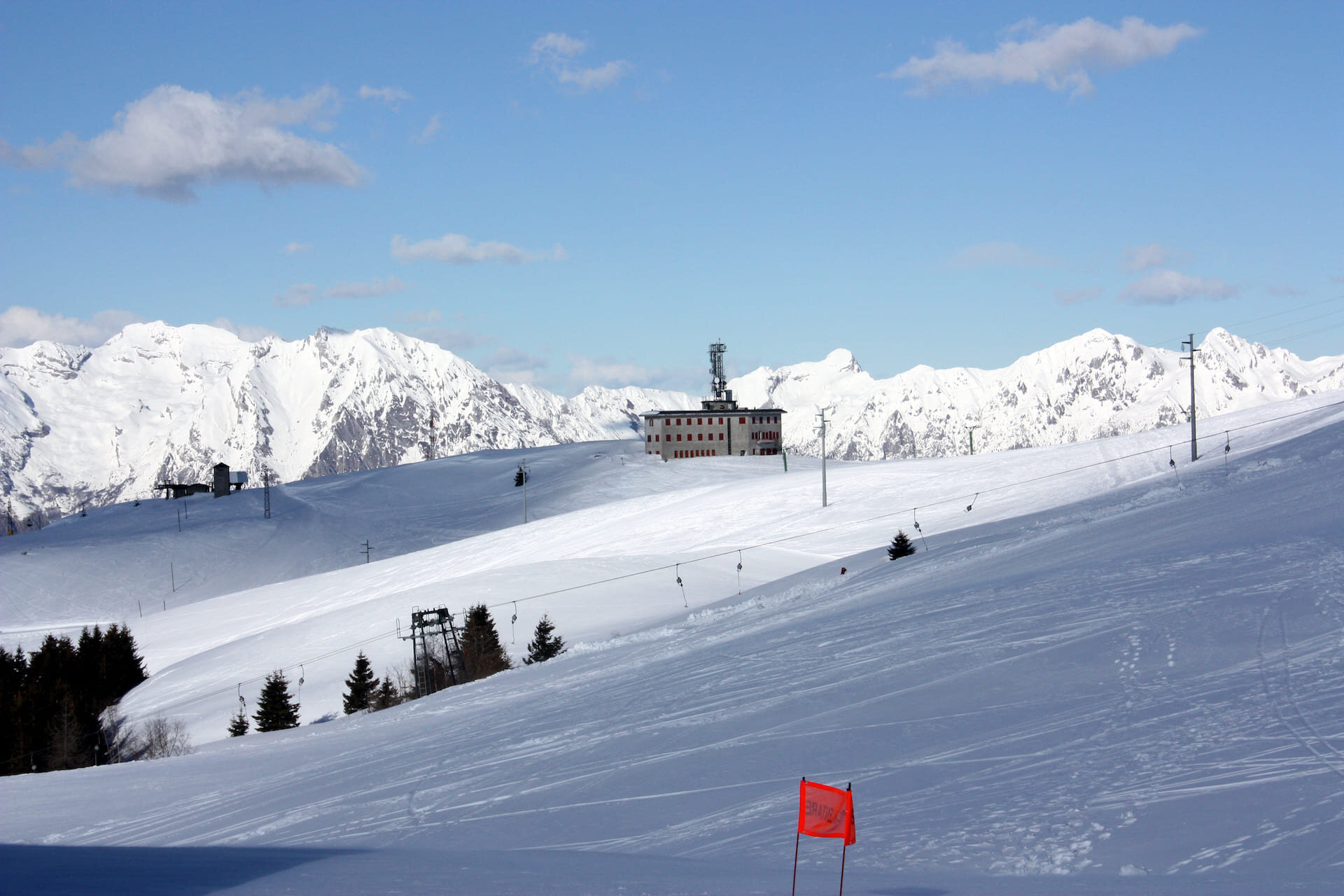 The slopes of the Nevegal ski area
