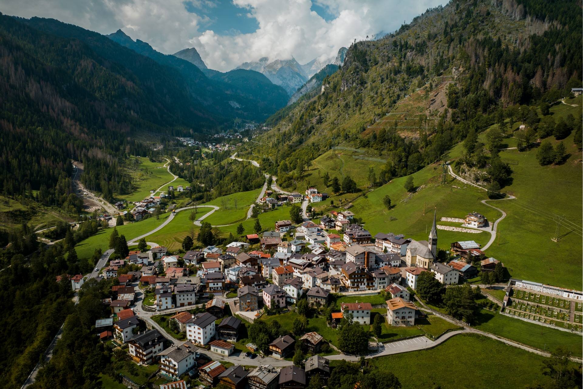 Marmolada: la montagna più alta delle Dolomiti
