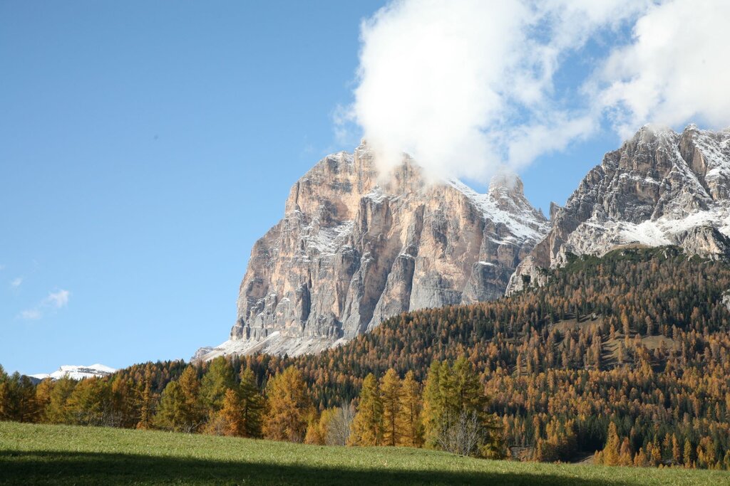 Cortina, the Queen of the Dolomites and of skiing in Italy