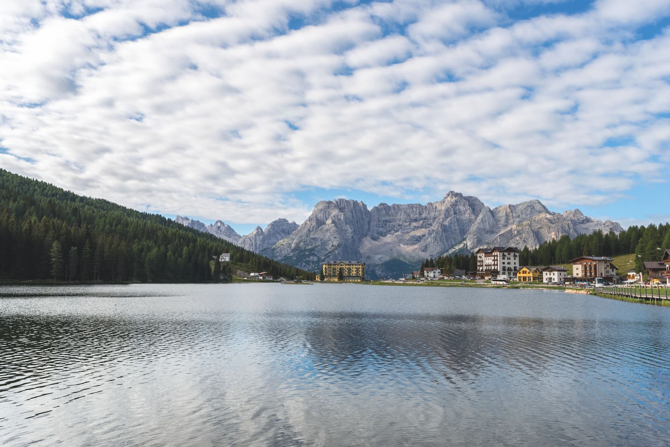 Il lago di Misurina o la Perla delle Dolomiti