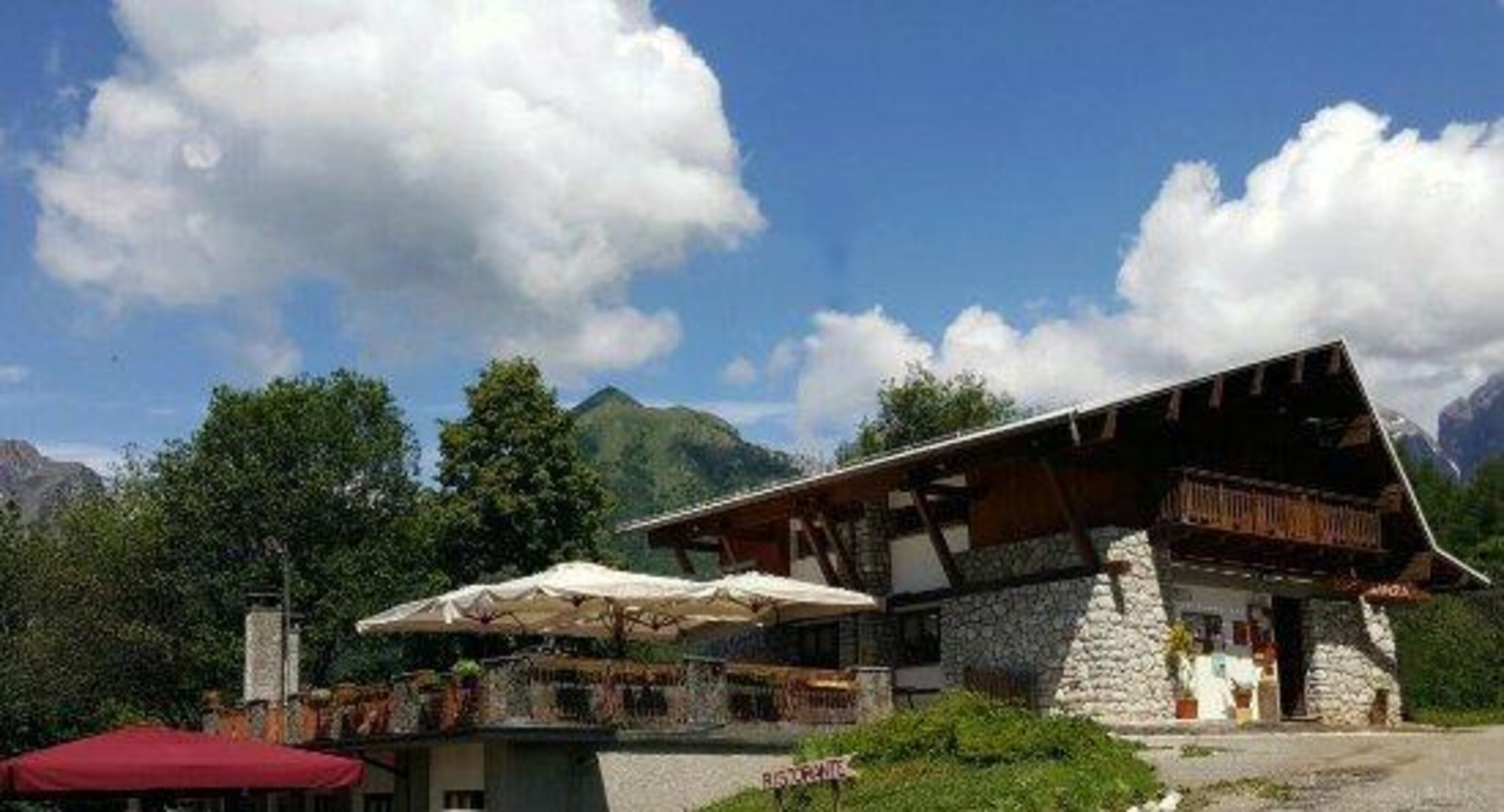 Services - Rifugio Col di Roanza - Valbelluna